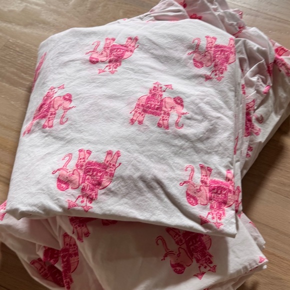 Lilly Pulitzer | Bedding | Pottery Barn Kids Lilly Pulitzer Pink ...
